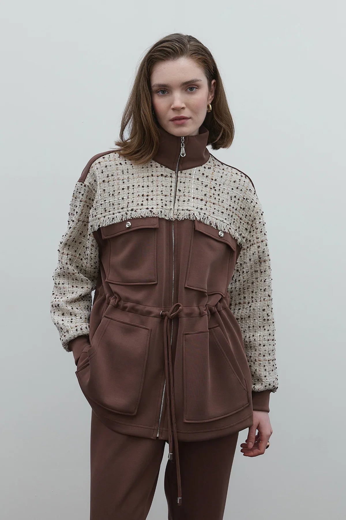 KAHVE TUVİD CEP DETAYLI RAYON BLUZ – Clande